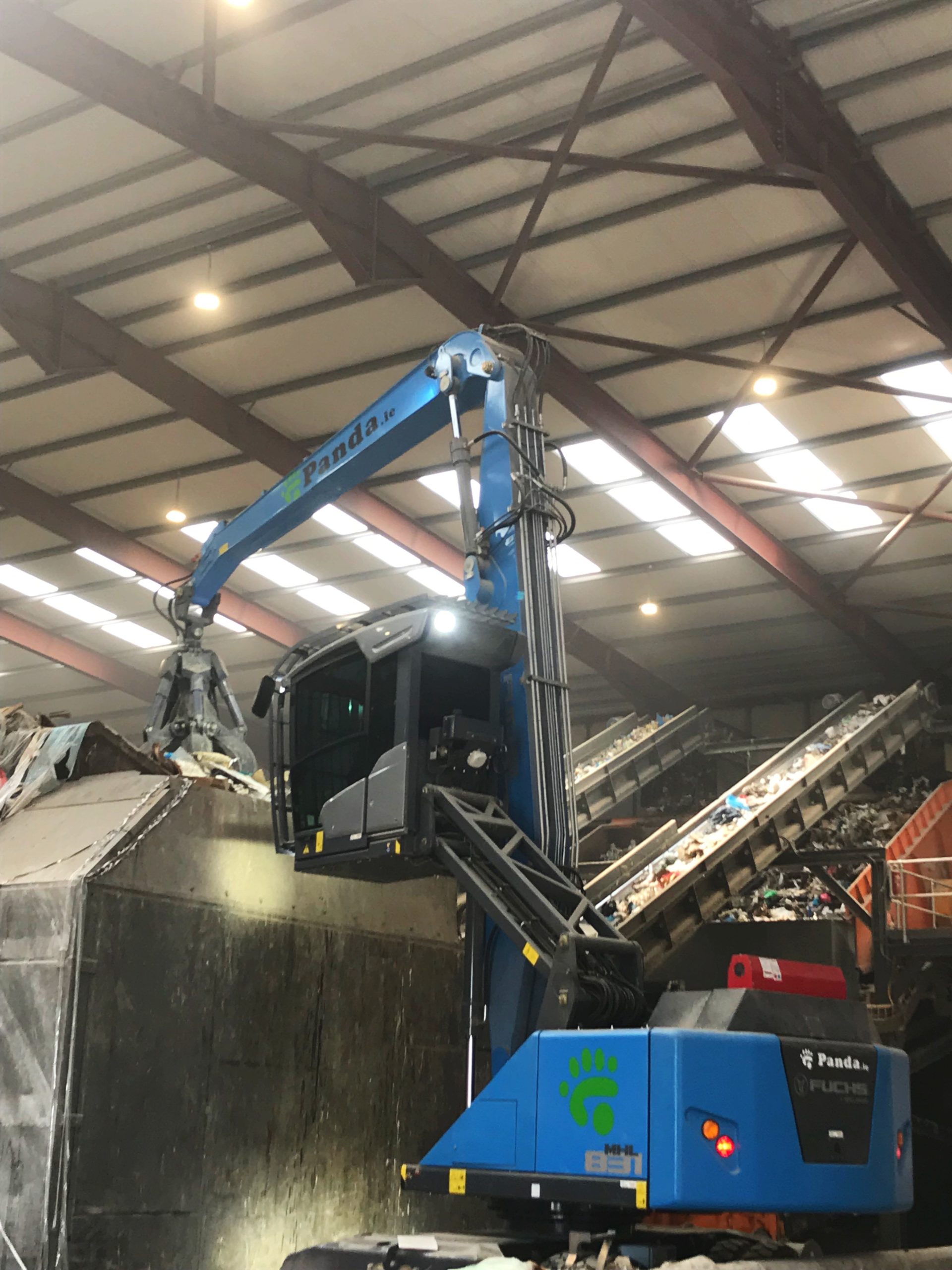Ireland's First Electric Material Handler | Beauparc